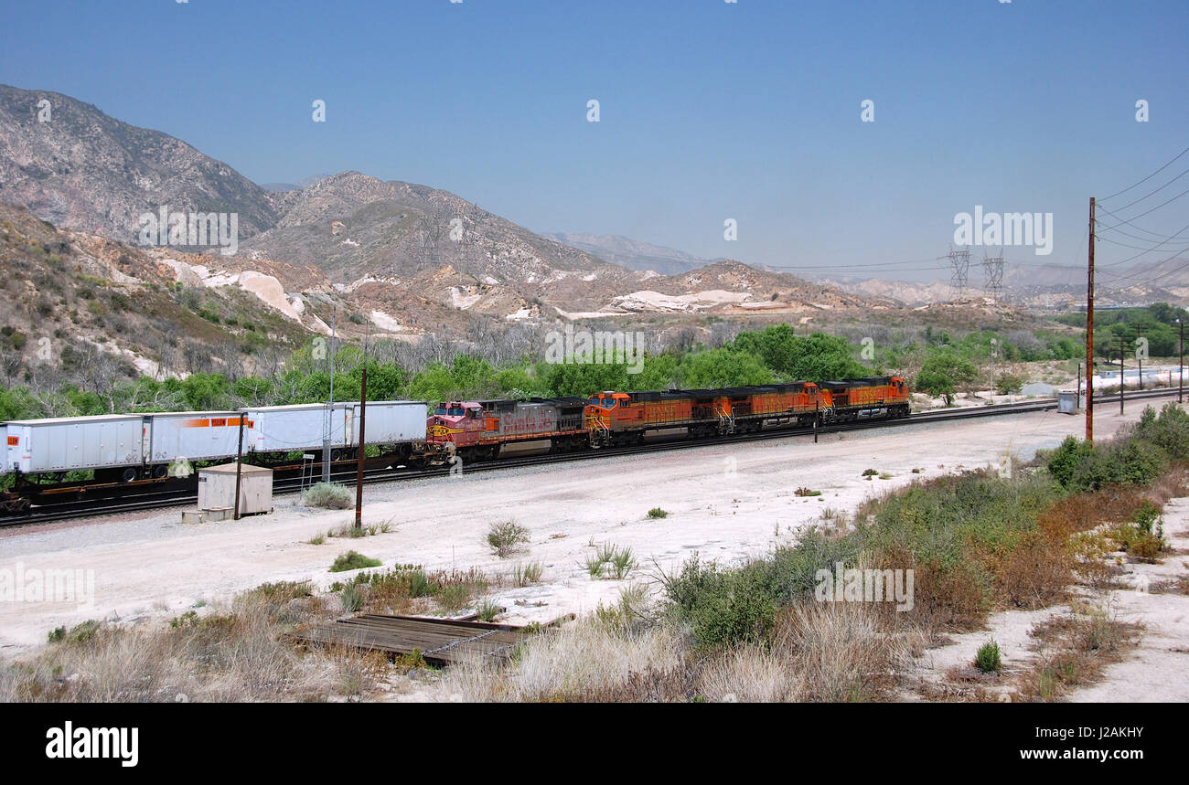 BNSF Freight train at Cajon Pass, San Bernardino County, California, USA Stock Photo - Alamy