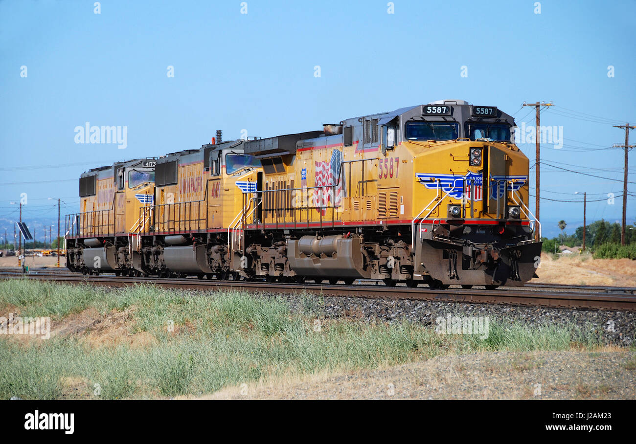 Union Pacific locomotives at Roseville, Placer County, California, USA ...
