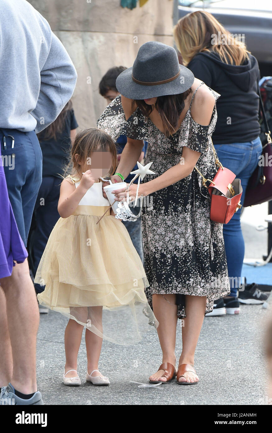 Jenna Dewan Tatum taking her daughter, Everly Tatum, to the Studio City ...