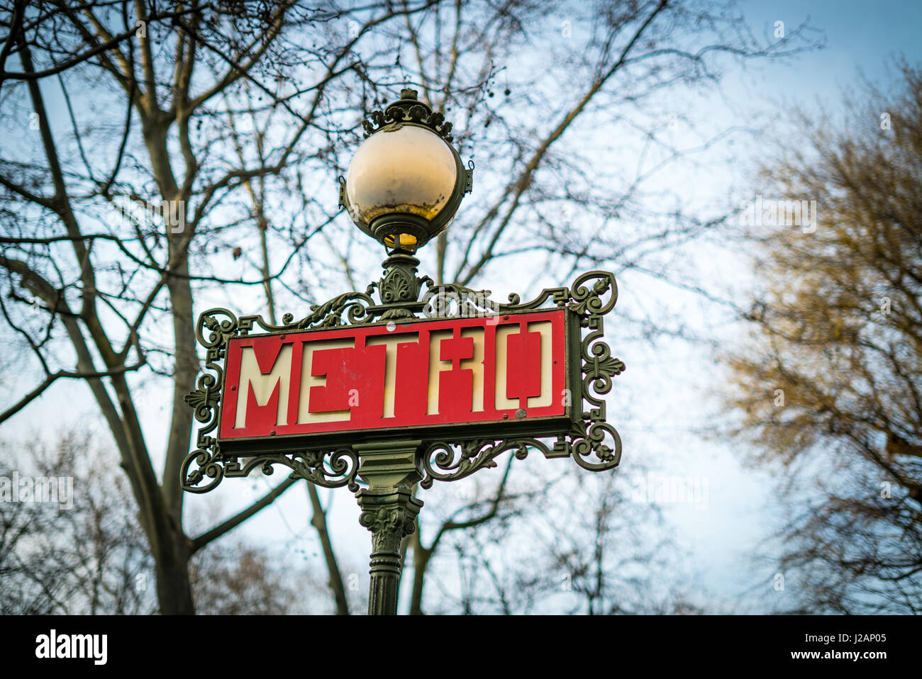 French subway hi-res stock photography and images - Alamy