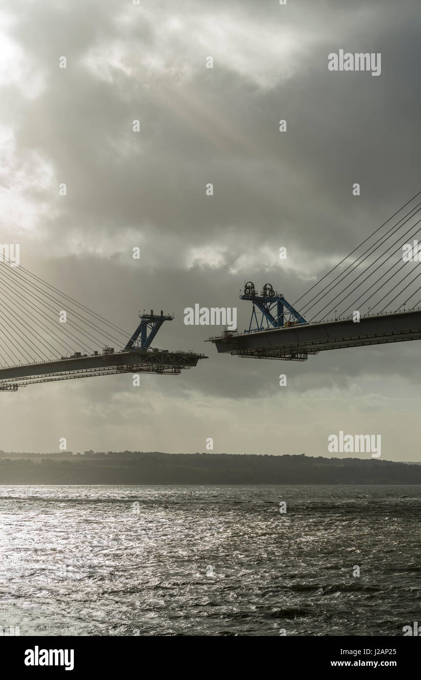Queensferry Crossing under construction, North Queensferry, Scotland ...