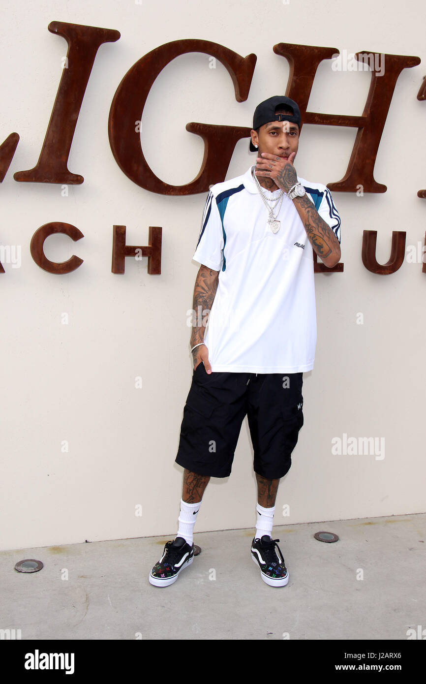 Rapper Tyga kicks off pool party season at Daylight Beach Club at ...