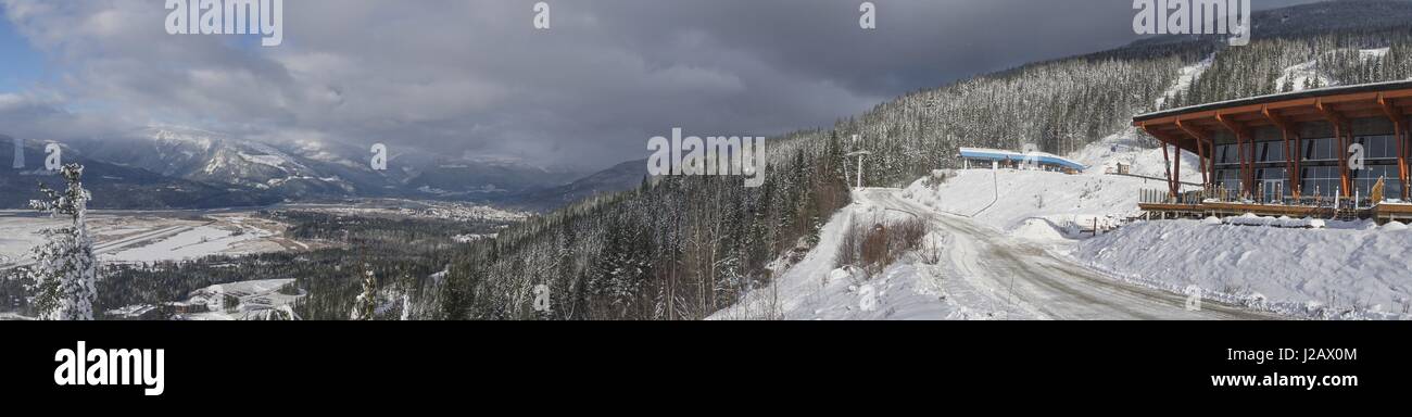 Mount Mackenzie Revelstoke Mountain Resort (RMR) | usage worldwide ...