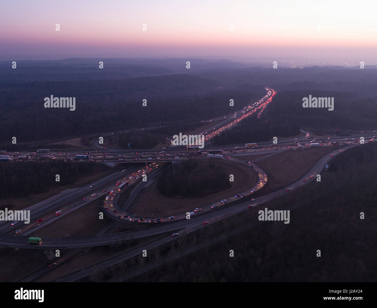 Intersecting highways hi-res stock photography and images - Alamy