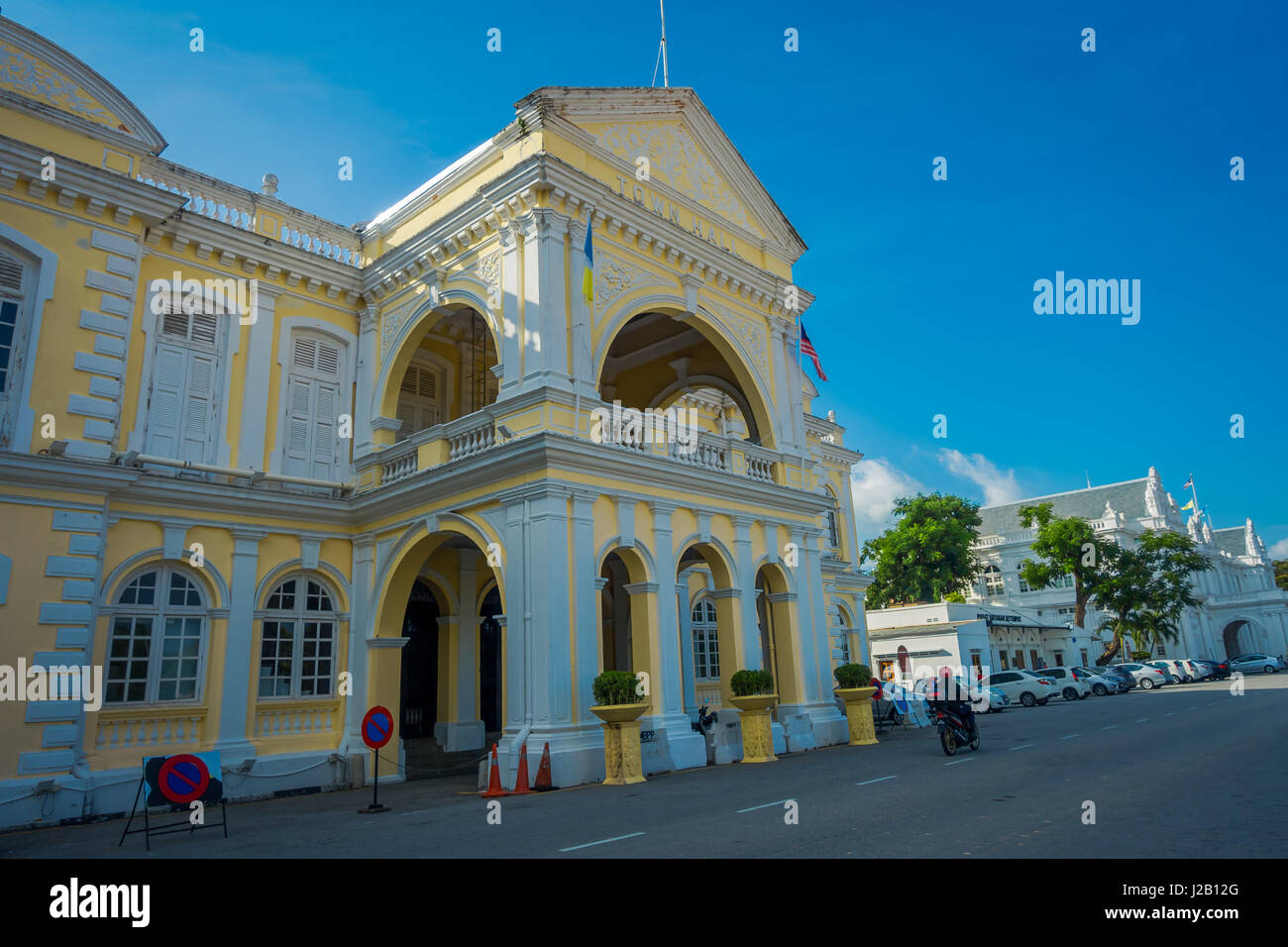 Penang city hall hi-res stock photography and images - Alamy