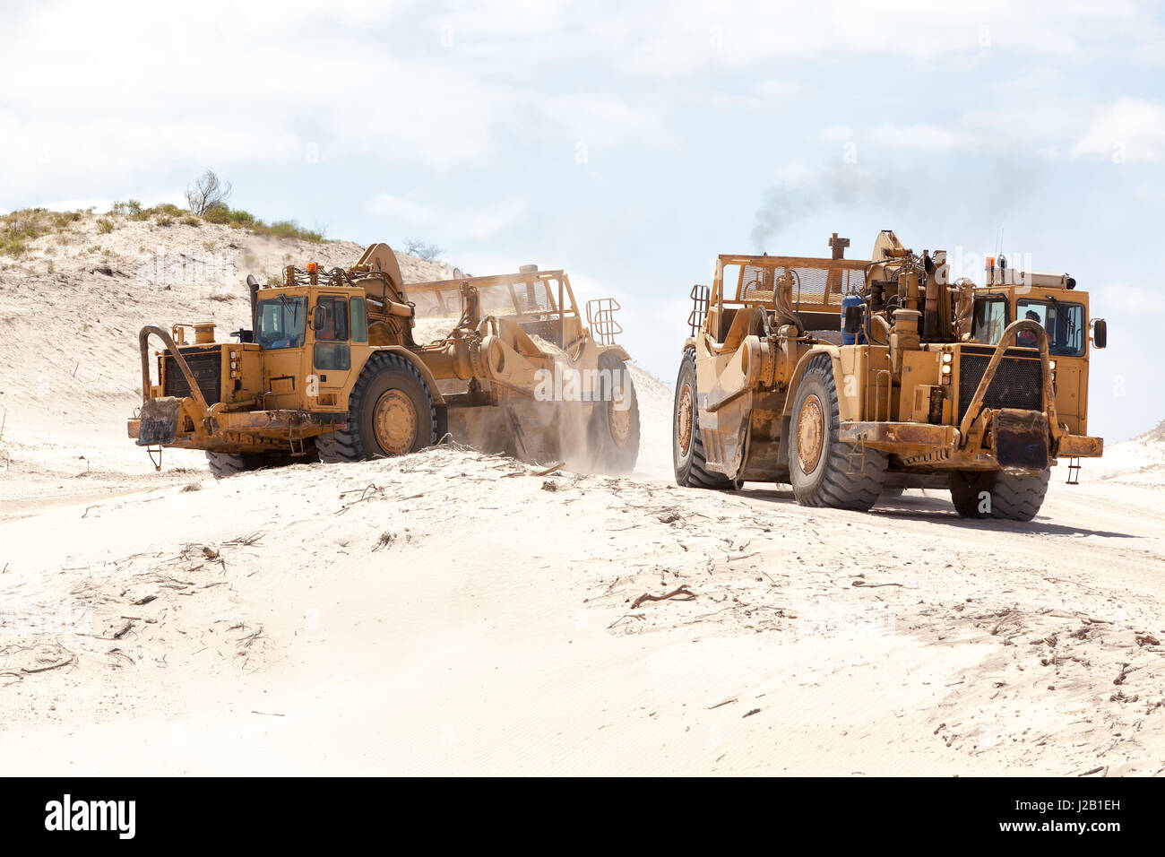 Earth Moving Machines Machinery Equipment High Resolution Stock Photography and Images - Alamy