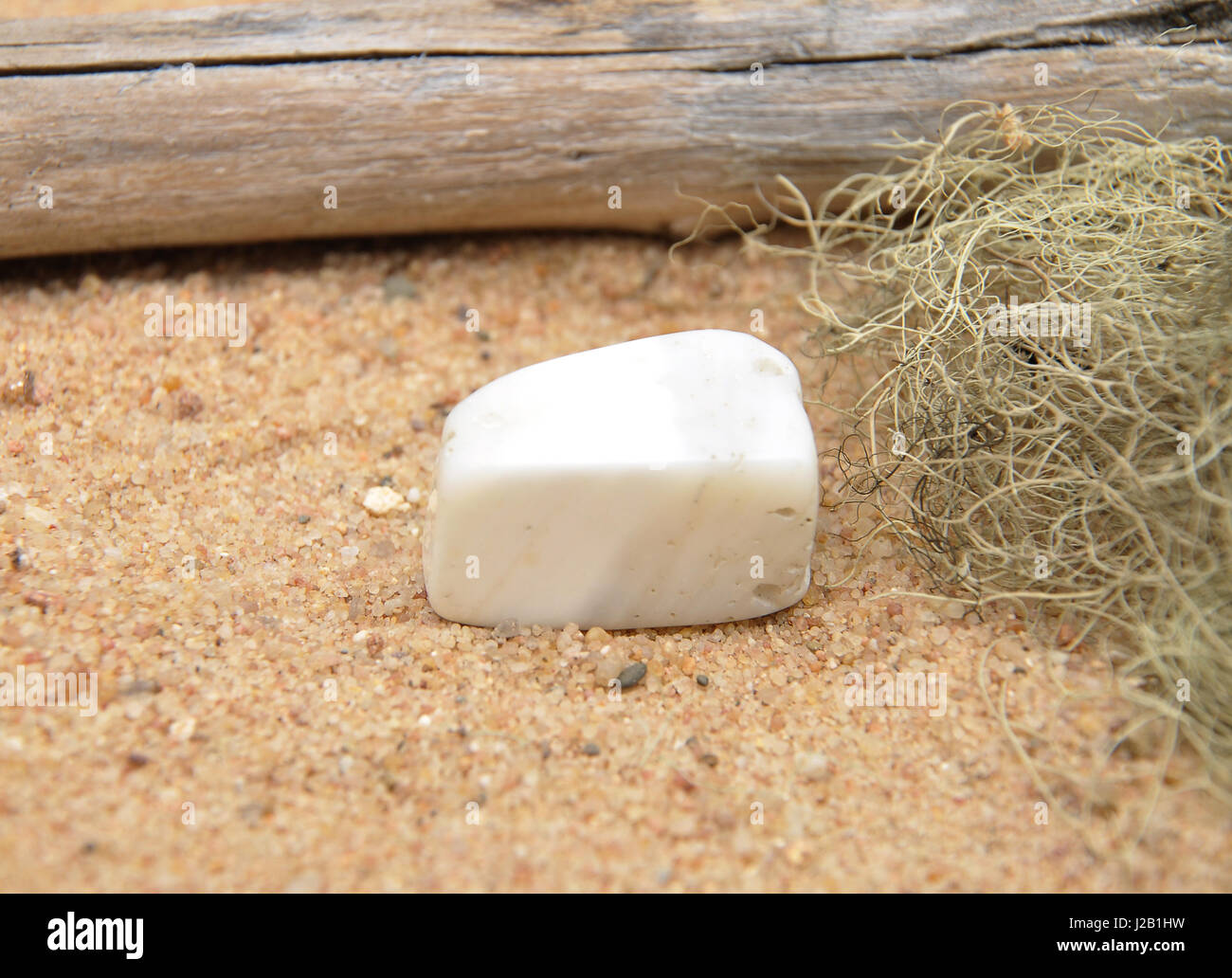Magnesite on beach Stock Photo - Alamy