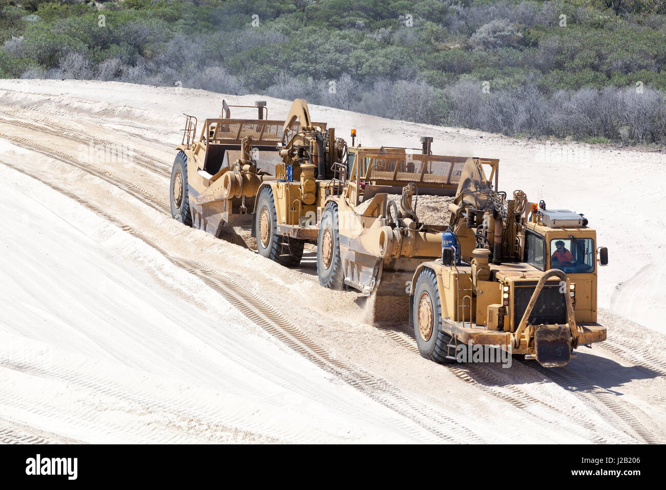 Heavy machinery moving earth High Resolution Stock Photography and ...