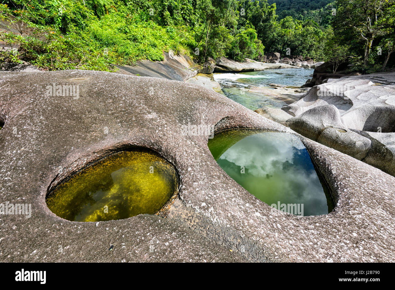 Babinda Boulders, a scenic popular tourist attraction and swimming spot ...
