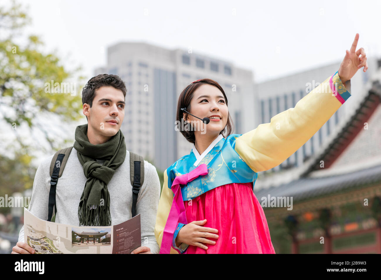 Korean tour guide hi-res stock photography and images - Alamy