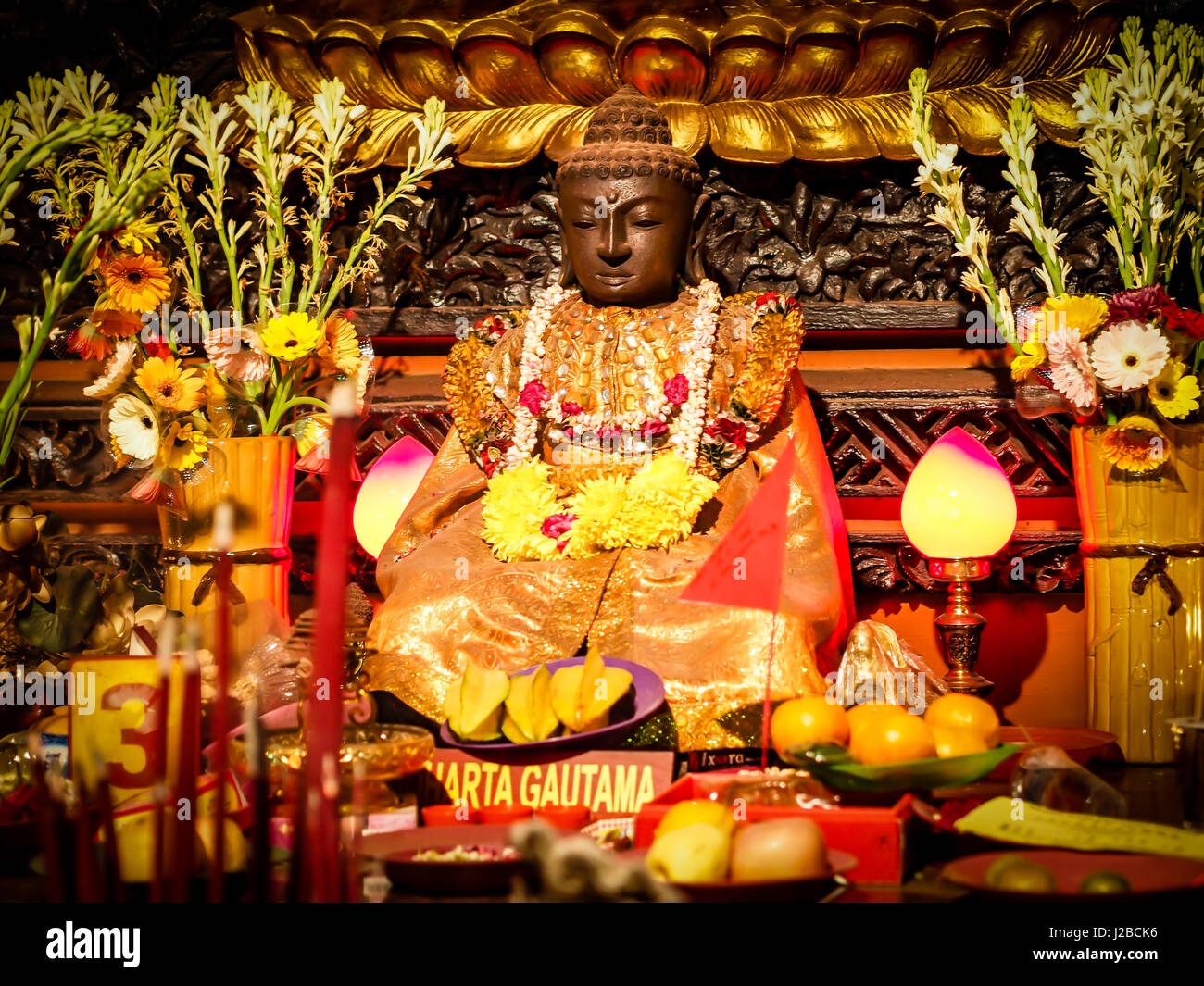 Siddhartha Gautama (Buddha) Sculpture Stock Photo - Alamy