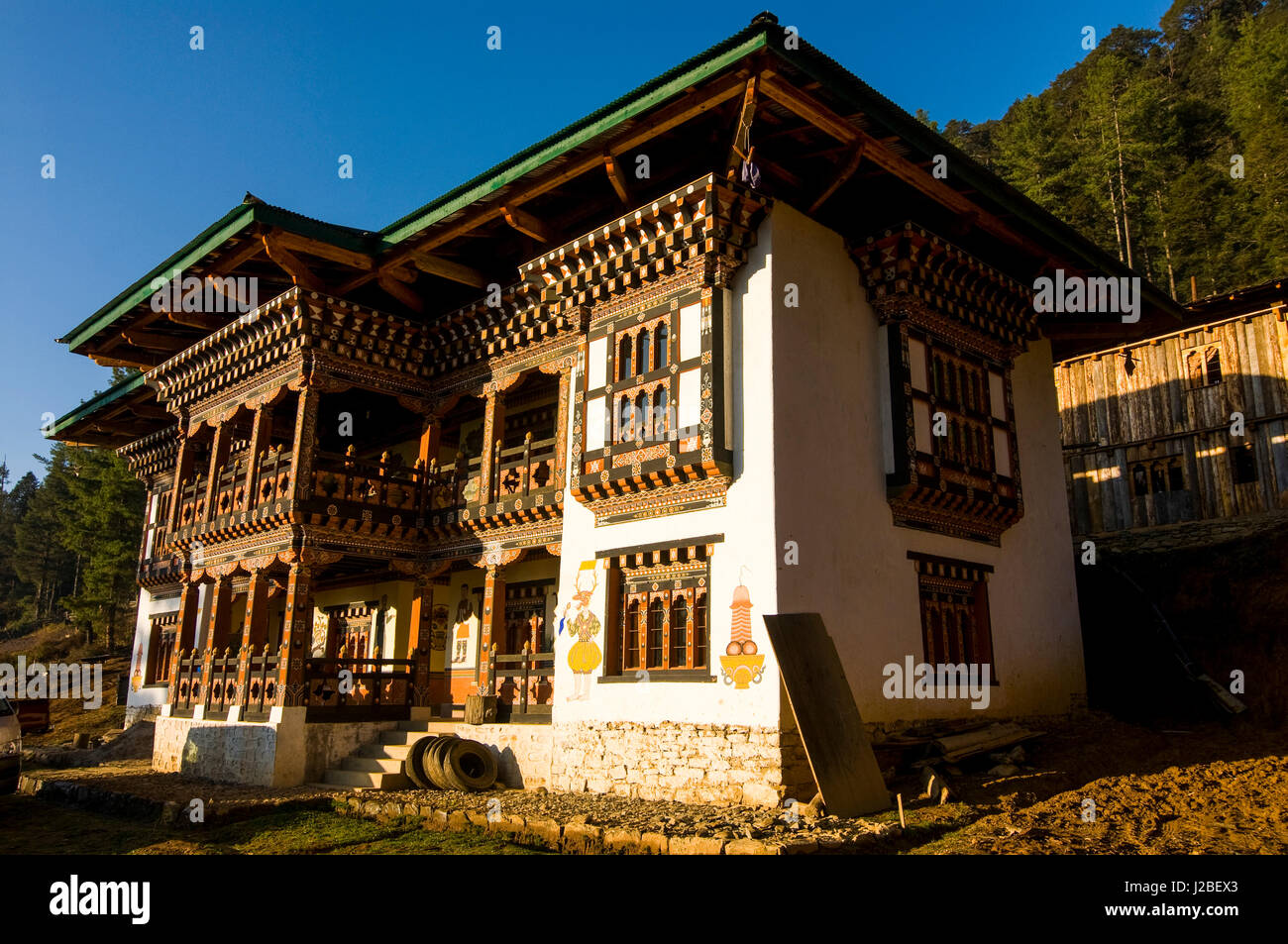 Traditional house in the Phobjikha Valley, Bhutan Stock Photo - Alamy