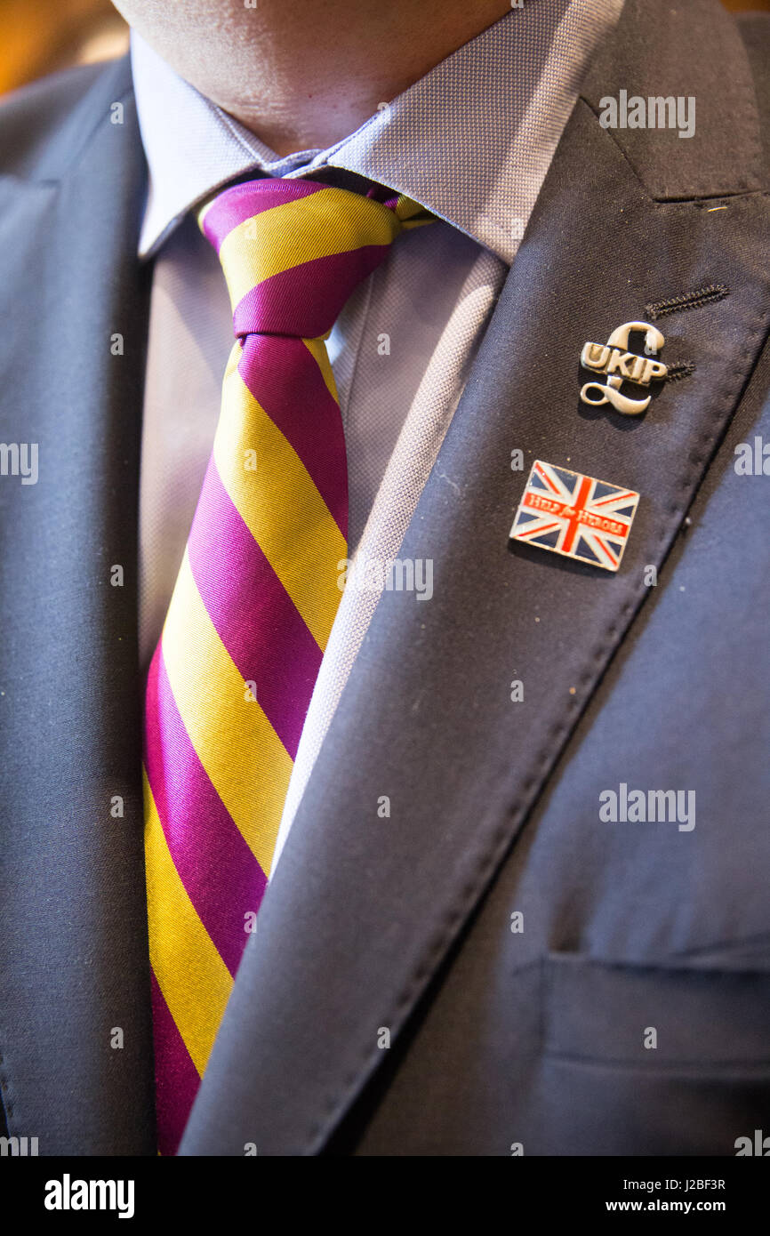 Ukip badge hi-res stock photography and images - Alamy