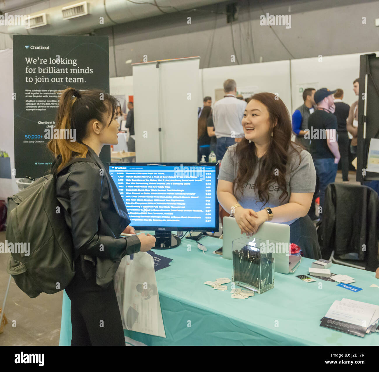 Chartbeat hi-res stock photography and images - Alamy