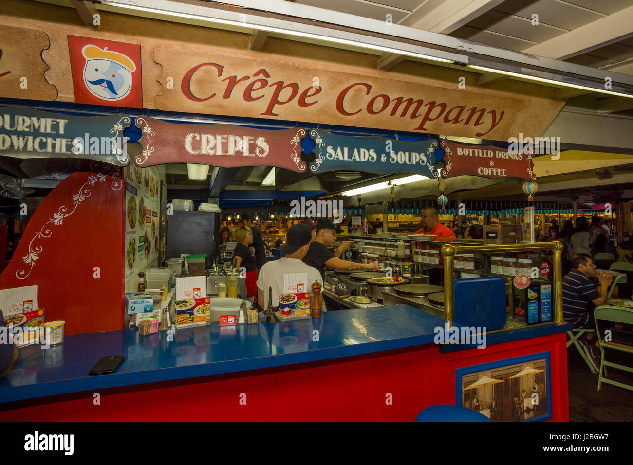 Crepes stall hi-res stock photography and images - Alamy