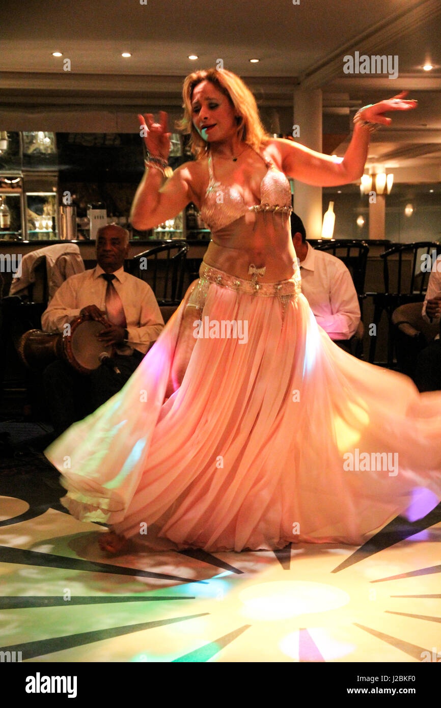 Egypt, Cairo, Belly dancer (Editorial Use Only Stock Photo - Alamy