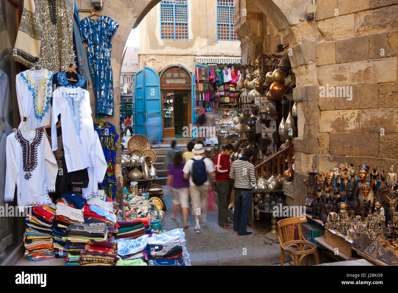 Khan Al-Khalili bazaar, Islamic Cairo, Cairo, Egypt Stock Photo - Alamy