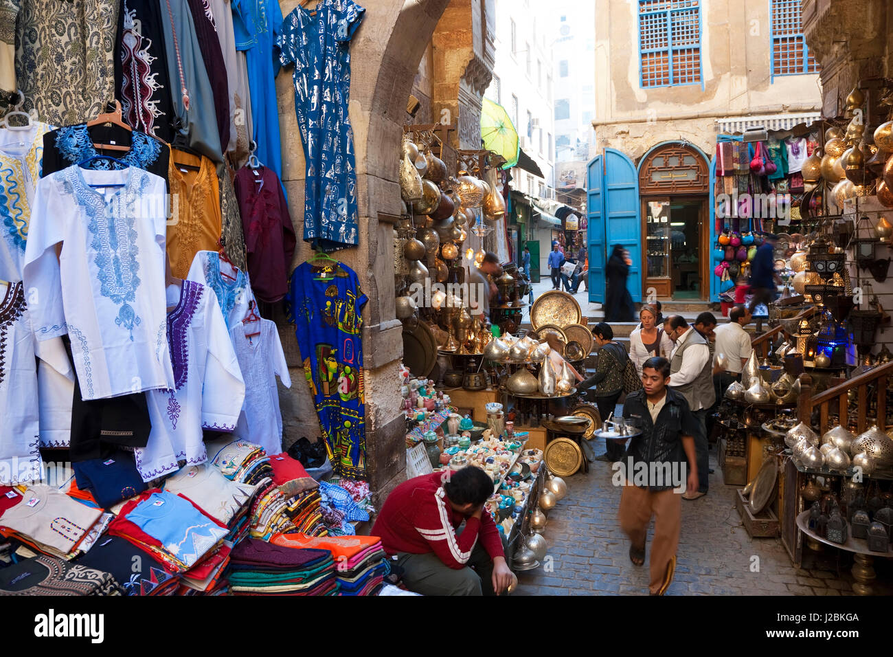 Khan Al-Khalili bazaar, Islamic Cairo, Cairo, Egypt Stock Photo - Alamy