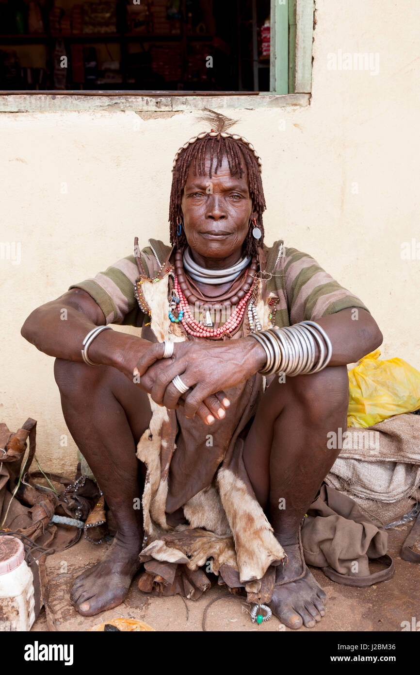 Hamer Woman Portrait Dileka Ethiopia High Resolution Stock Photography ...