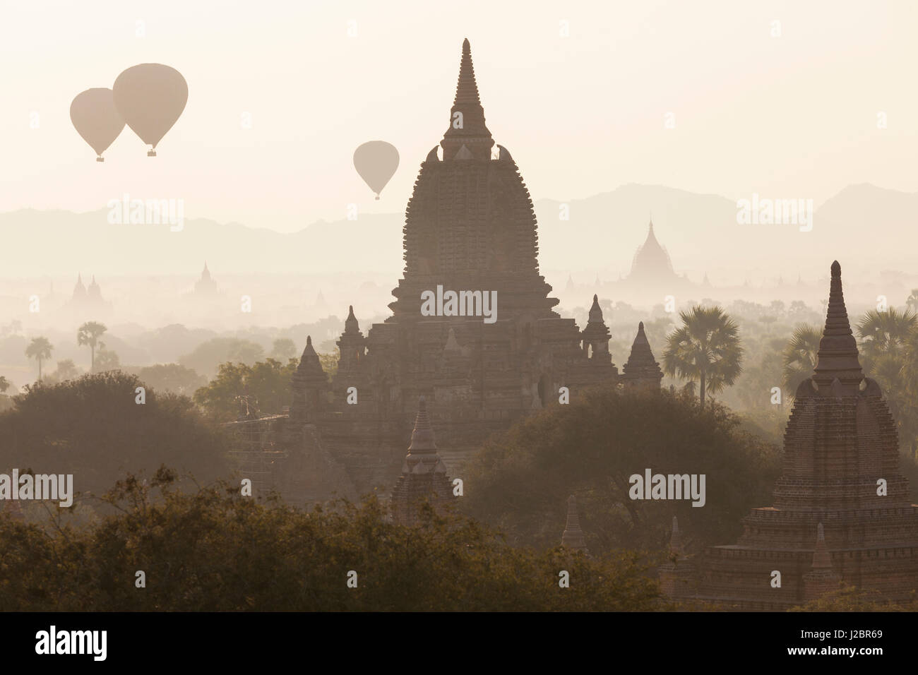 Ancient temple city of Bagan (Pagan) and balloons at Sunrise, Myanmar ...