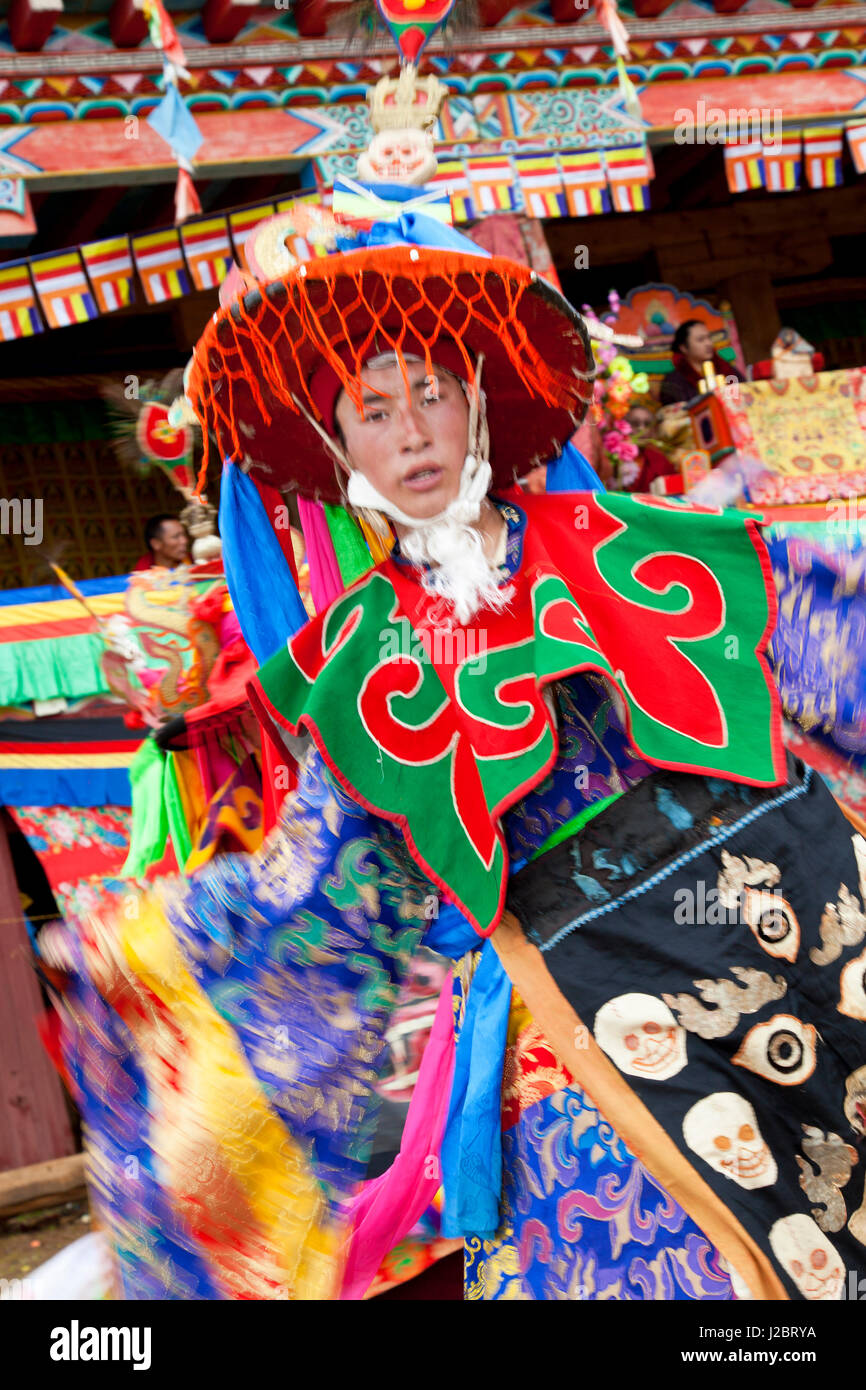 Tibetan Black Hat dancers at Buddhist monastery near Xinglong, Sichuan ...