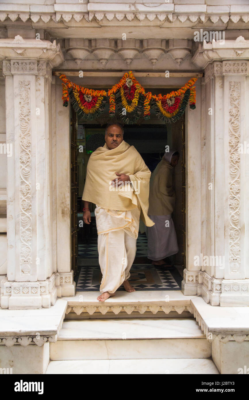 Asia, India, New Delhi, man at Hindu temple. (Editorial Use Only Stock ...