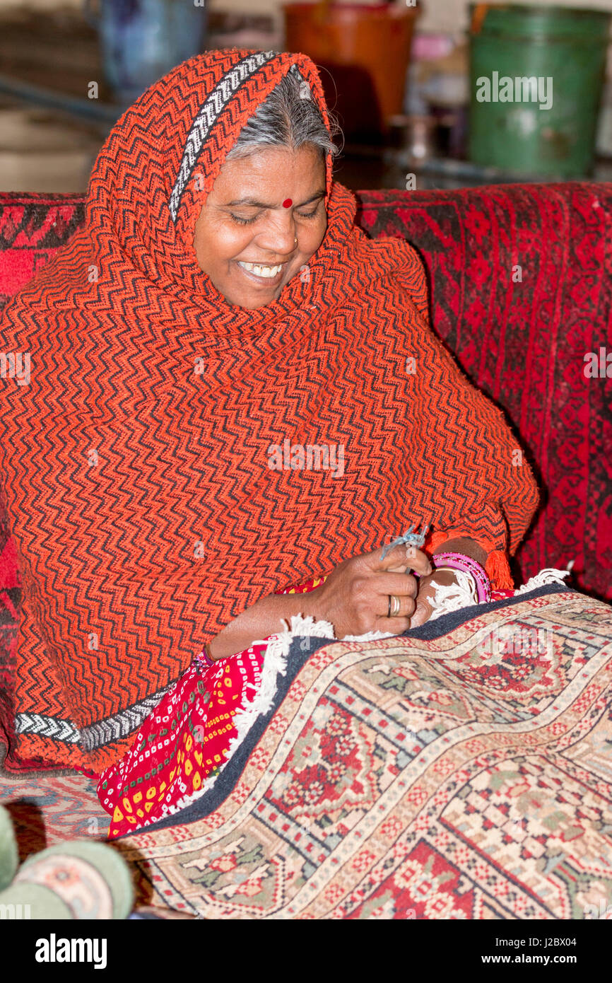 Woman hand making carpet. Jaipur. Rajasthan. India Stock Photo - Alamy