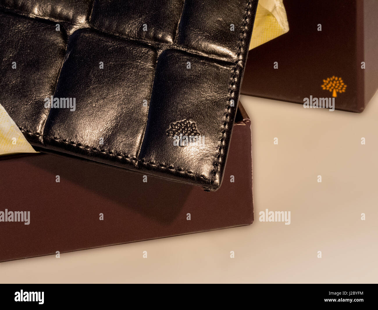 Mulberry fashion brand hi-res stock photography and images - Alamy