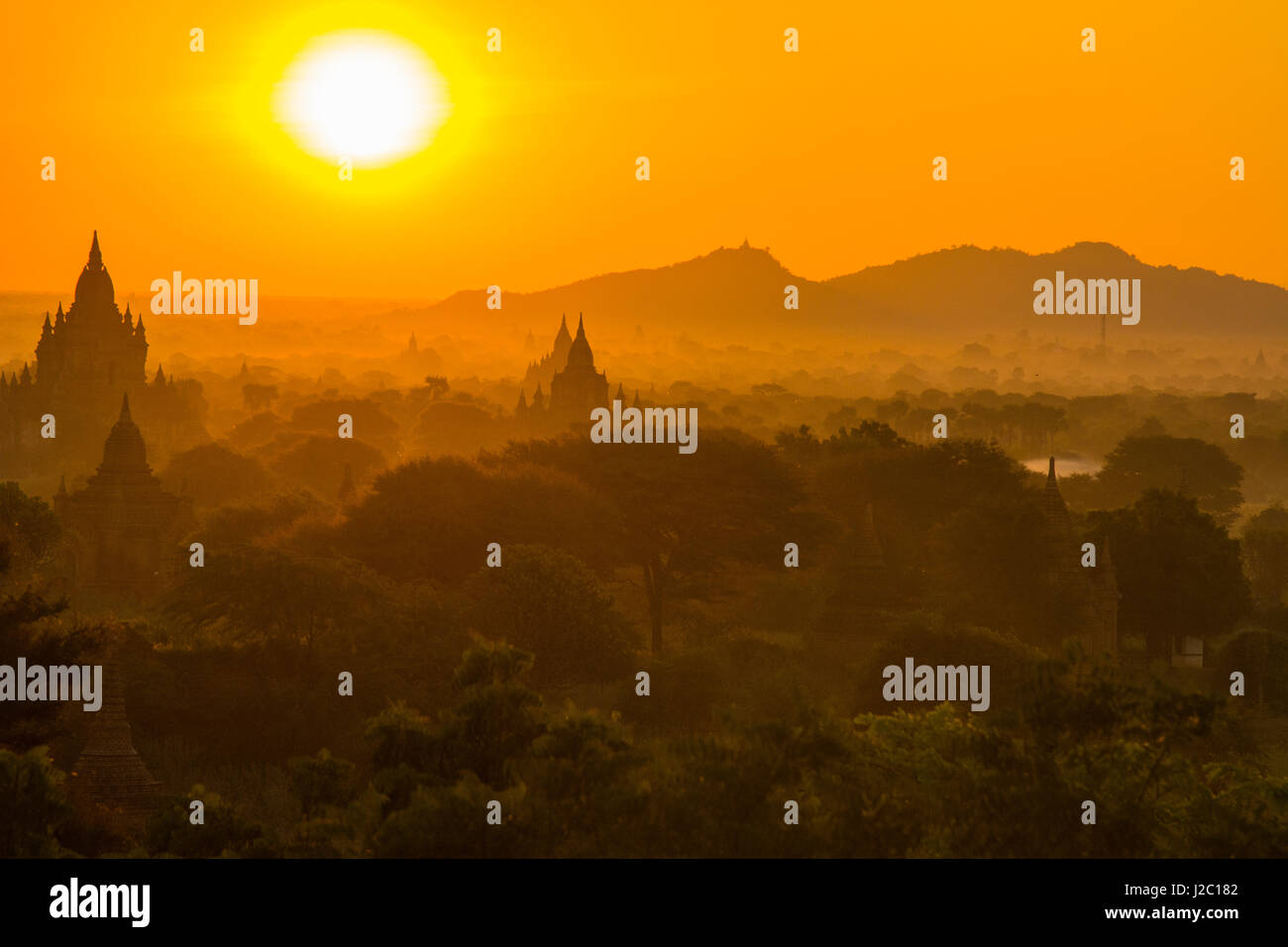 Myanmar. Bagan. Sunrise over the temples of Bagan Stock Photo - Alamy