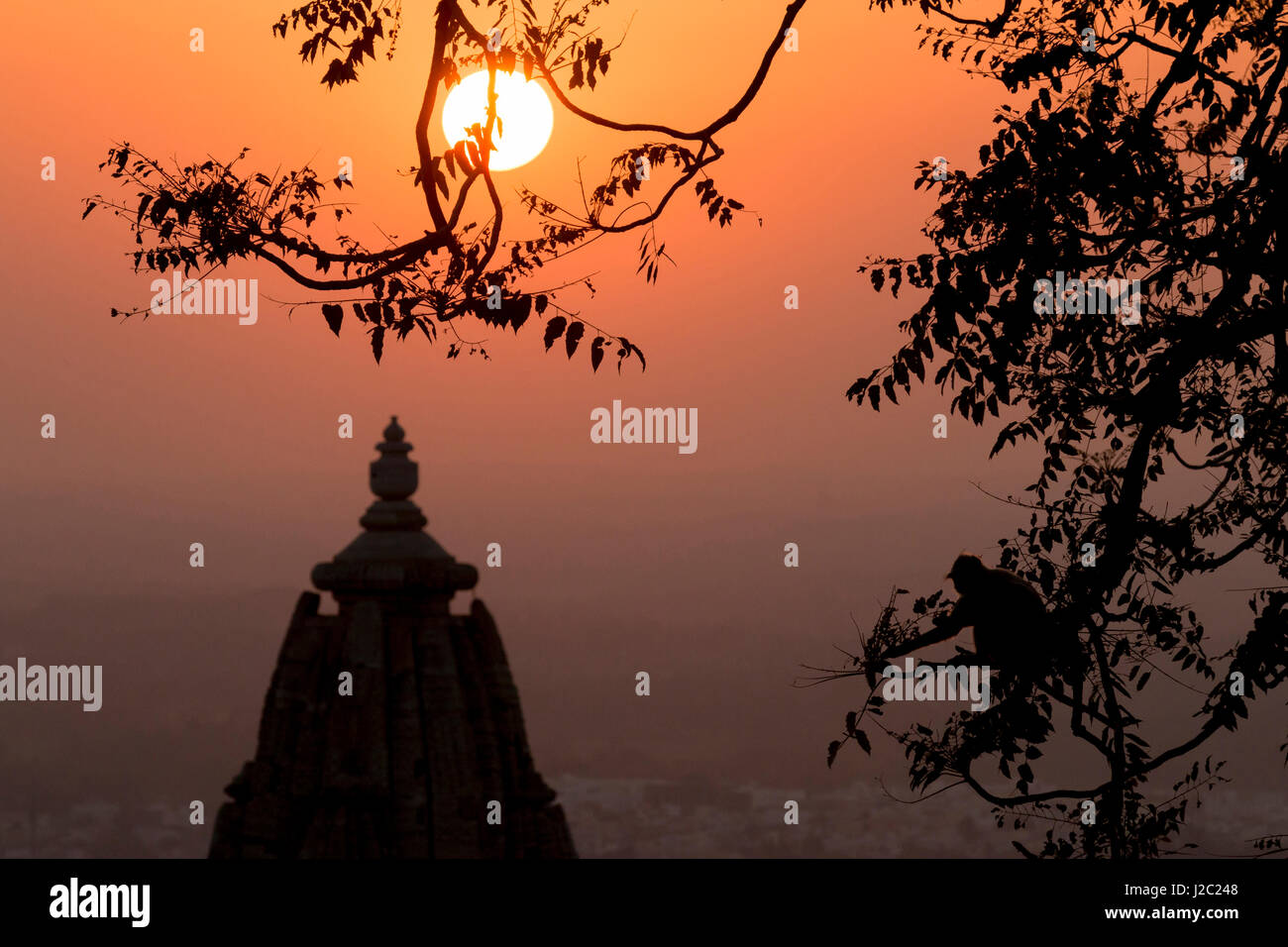 Chittorgarh fort sunset hi-res stock photography and images - Alamy