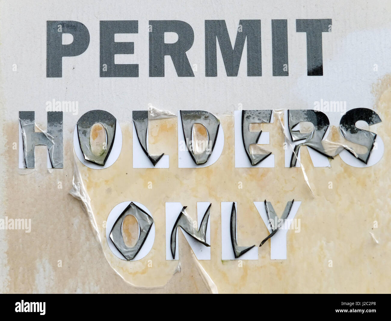 Derelict building warning sign danger hi-res stock photography and ...