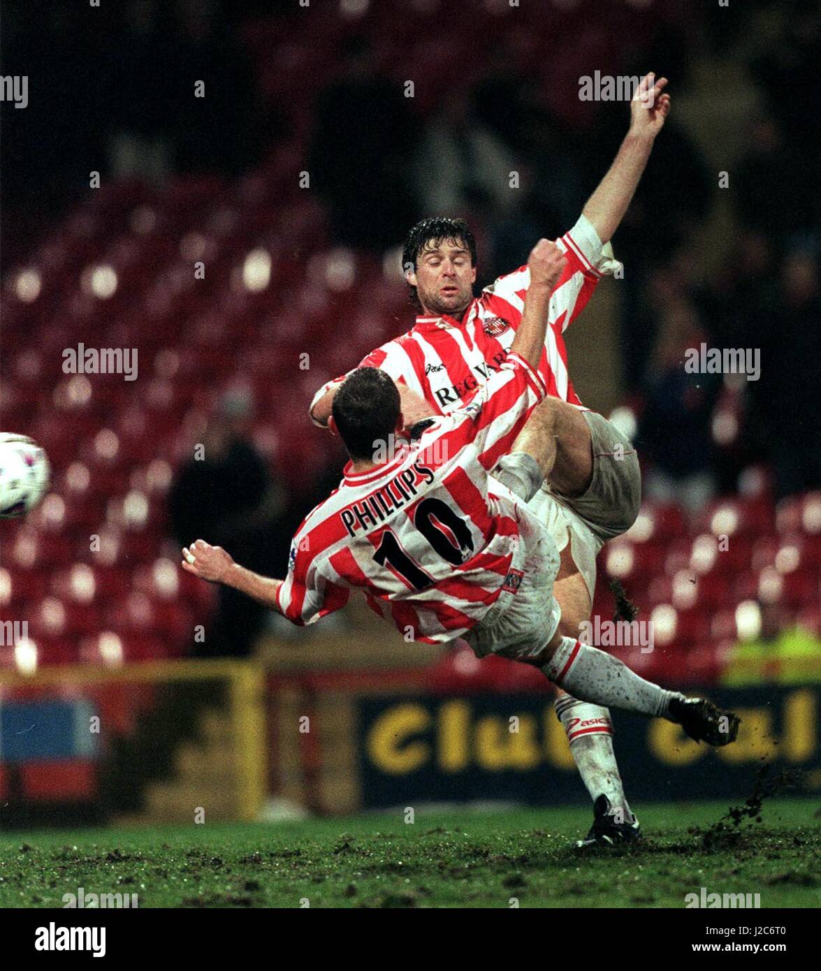 Niall quinn sunderland phillips hi-res stock photography and images - Alamy