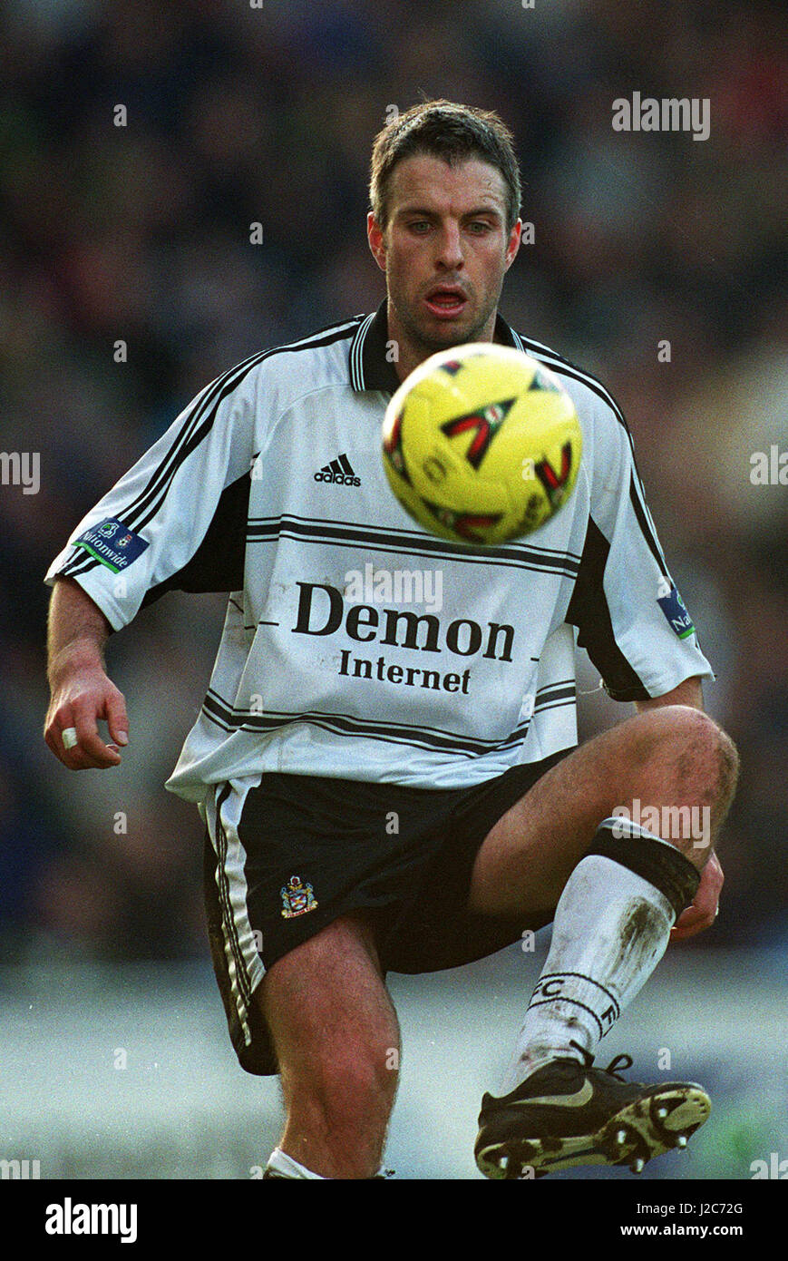 KIT SYMONS FULHAM FC 16 January 2000 Stock Photo - Alamy