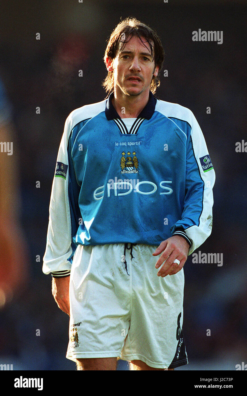 IAN BISHOP MANCHESTER CITY FC 16 January 2000 Stock Photo - Alamy