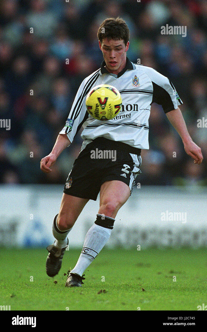 STEVE FINNAN FULHAM FC 16 January 2000 Stock Photo - Alamy