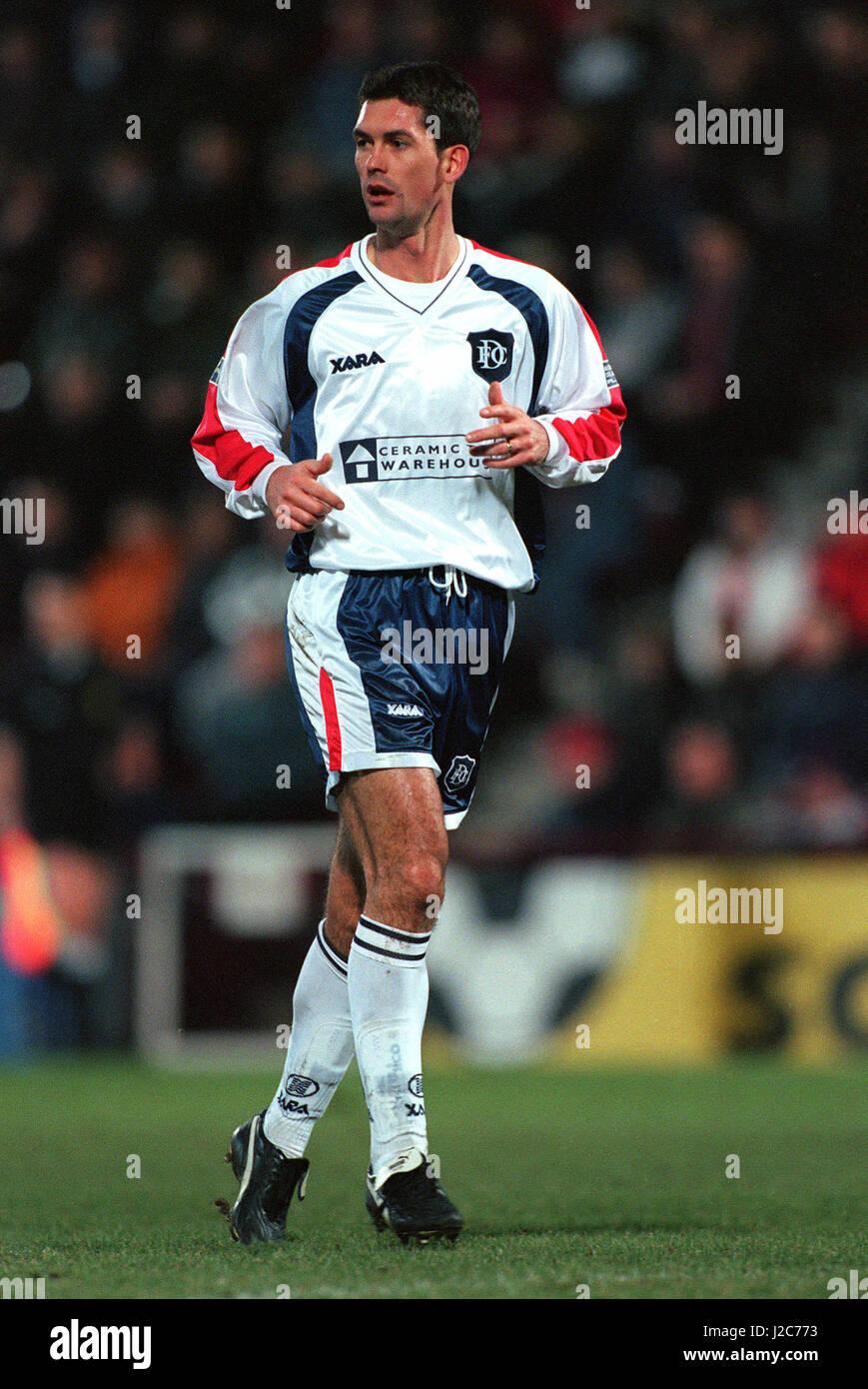 WILLIE FALCONER DUNDEE FC 22 January 2000 Stock Photo - Alamy
