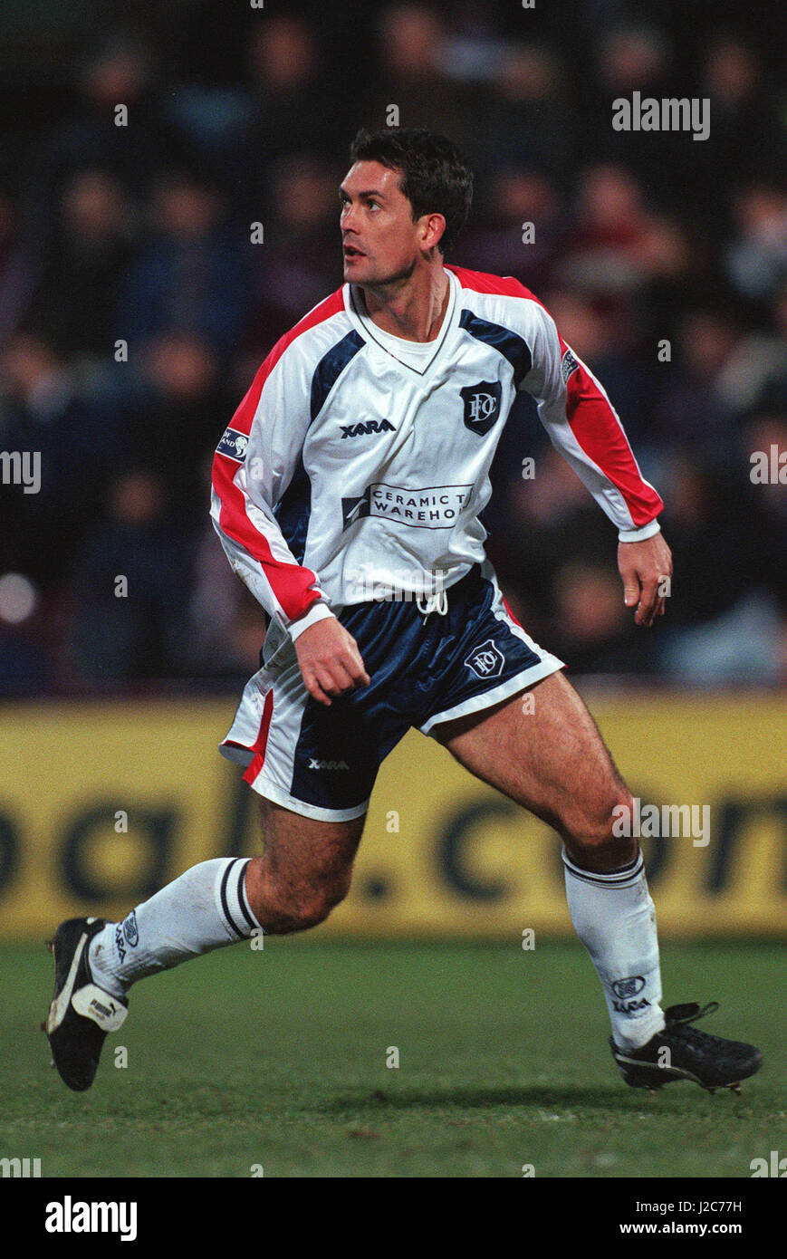 WILLIE FALCONER DUNDEE FC 22 January 2000 Stock Photo - Alamy