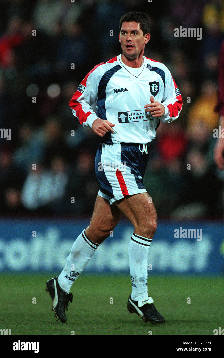 WILLIE FALCONER DUNDEE FC 22 January 2000 Stock Photo - Alamy