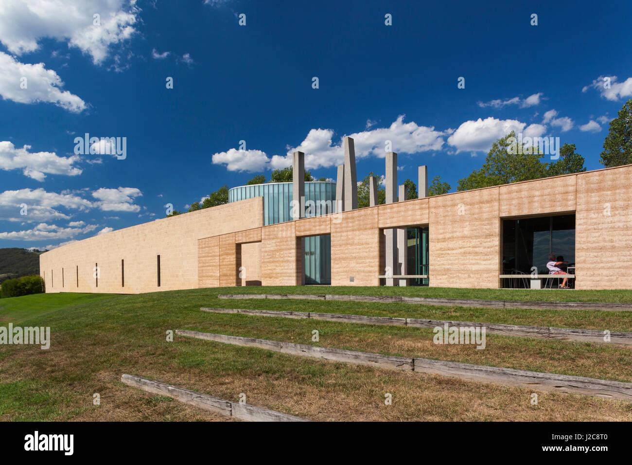Australia, Victoria, Yarra Valley, Yarra Glen, Tarrawarra Estate Winery ...