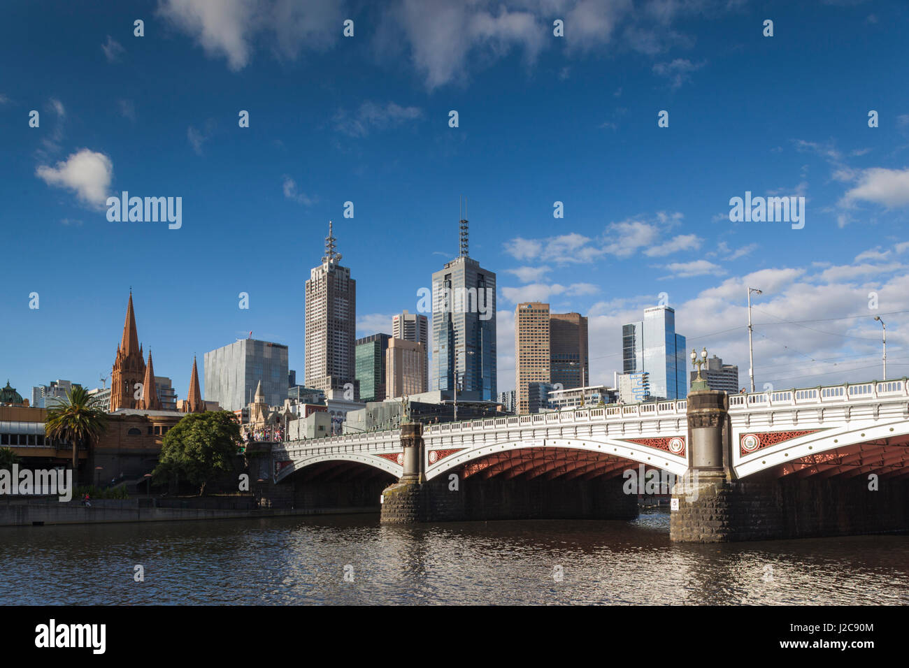 Australia, Victoria, Melbourne, skyline with Yarra River and Princess ...