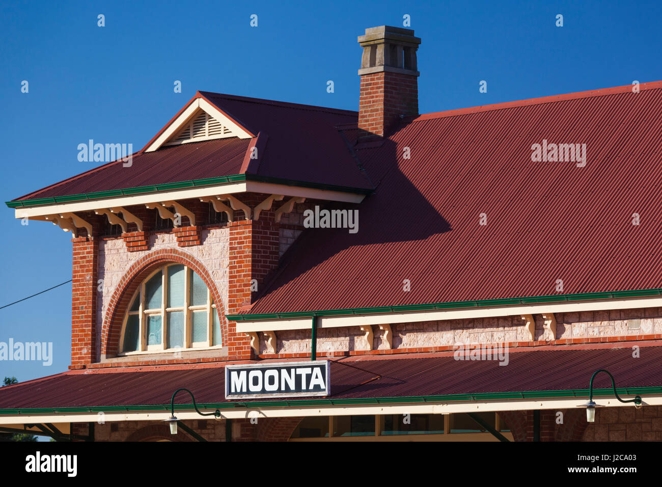 Mine mines mining train australia hi-res stock photography and images ...