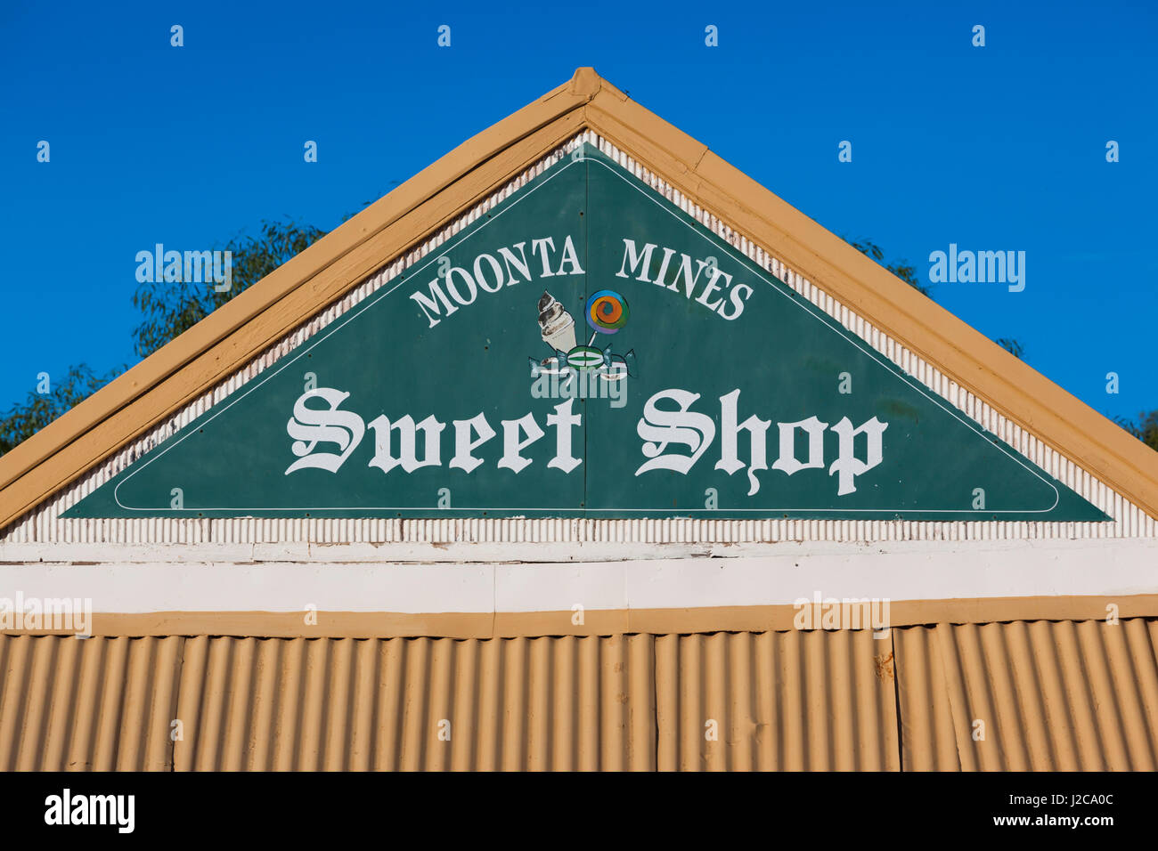 Moonta mines sweet shop in the old post office hi-res stock photography ...