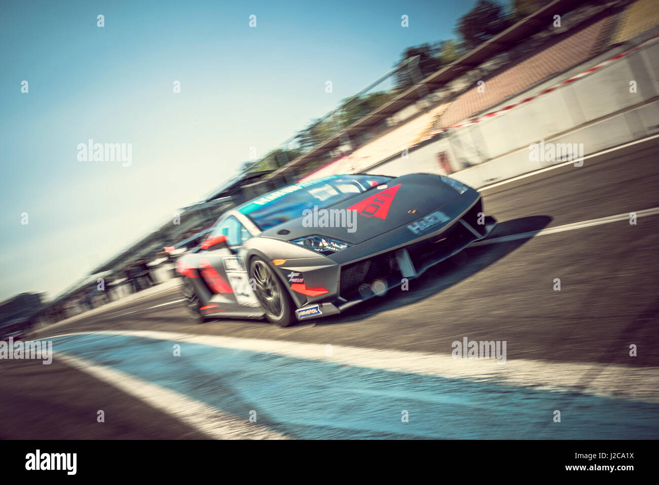 Lamborghini Huracan Race Car - Classic Car Race Stock Photo - Alamy