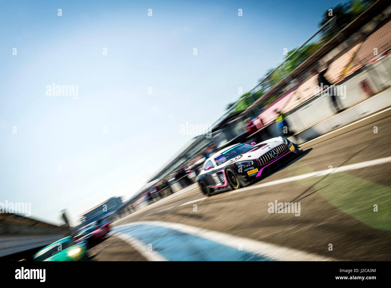 Mercedes sls hi-res stock photography and images - Alamy