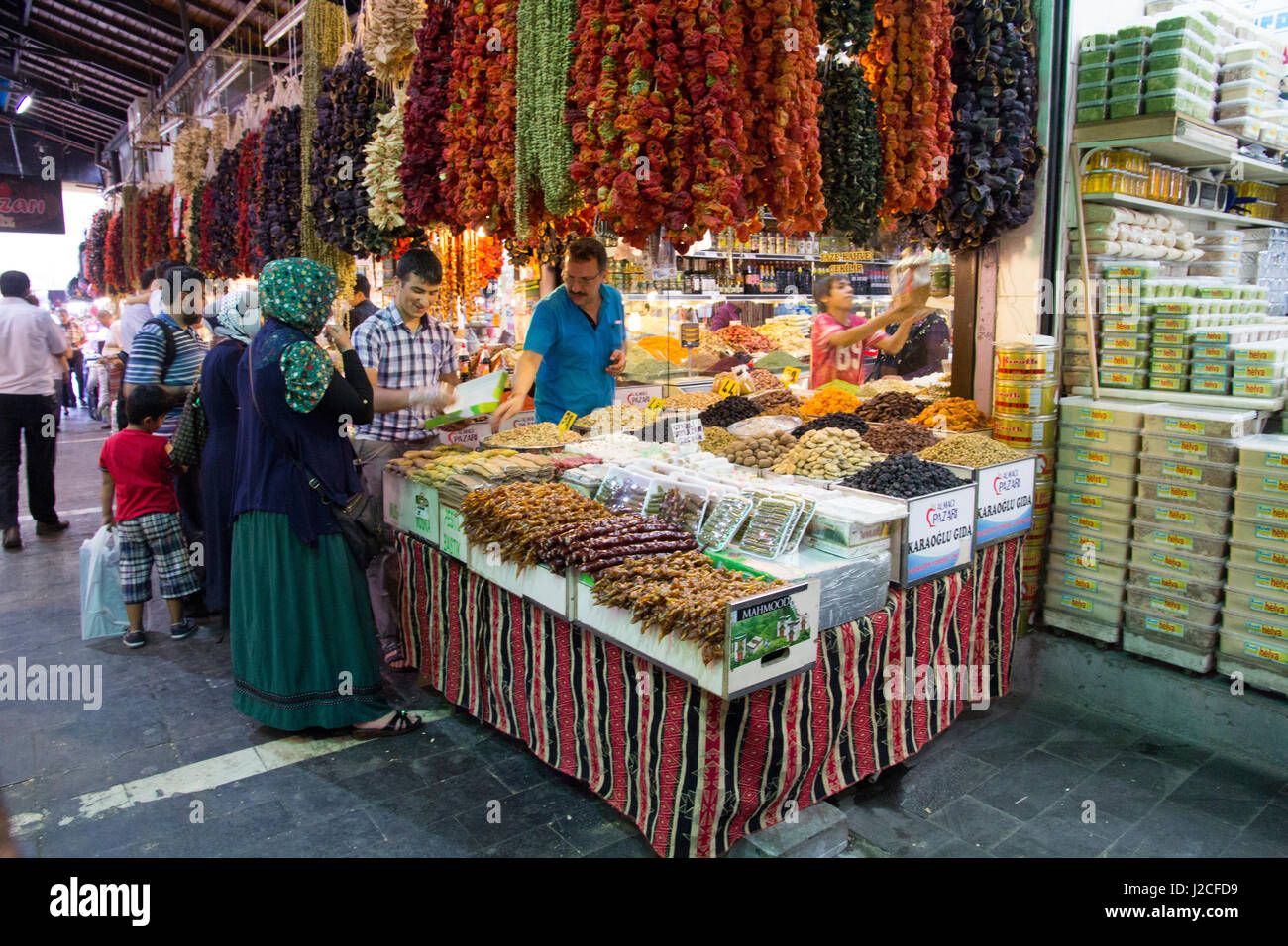 Gaziantep turkey bazaar antep hi-res stock photography and images - Alamy