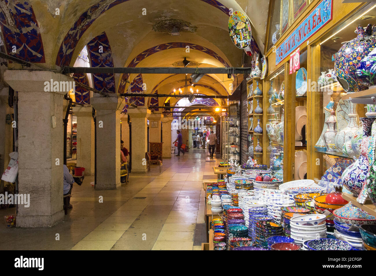 Turkey, Istanbul, Pottery shop in the Grand Bazaar (Kapalicarsi ...