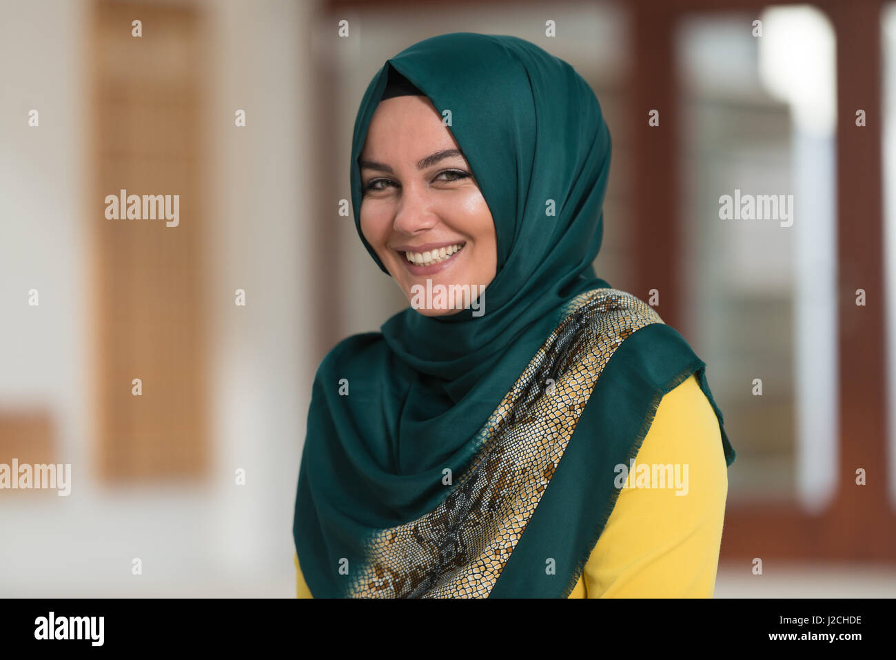Muslim Woman Making Traditional Prayer To God In Mosque Stock Photo - Alamy