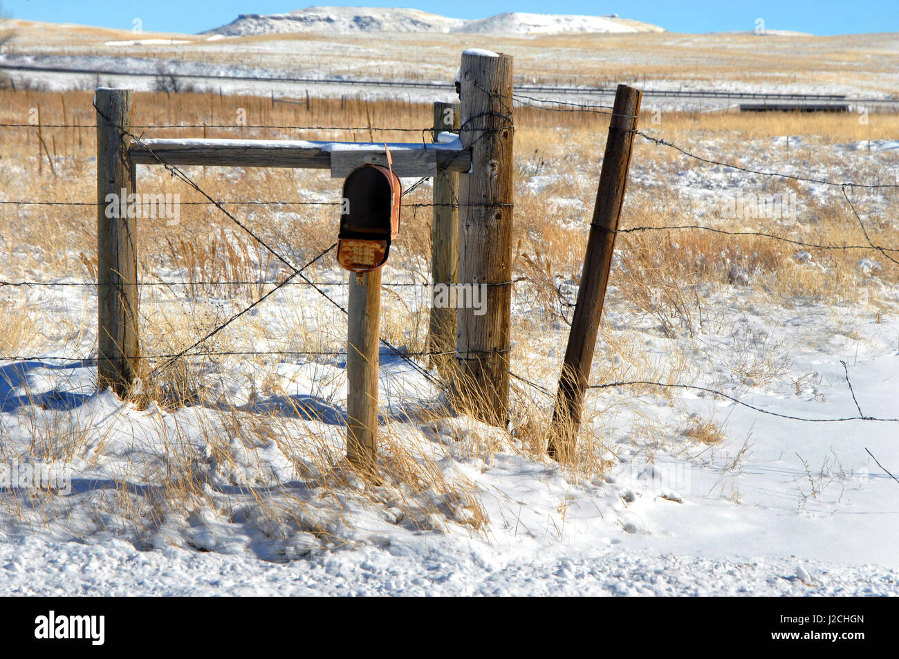 Empty mailbox hi-res stock photography and images - Alamy
