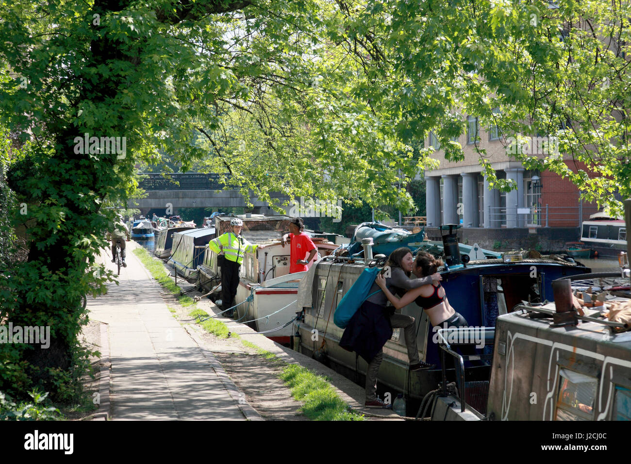 Islington canal london 19th century hi-res stock photography and images - Alamy