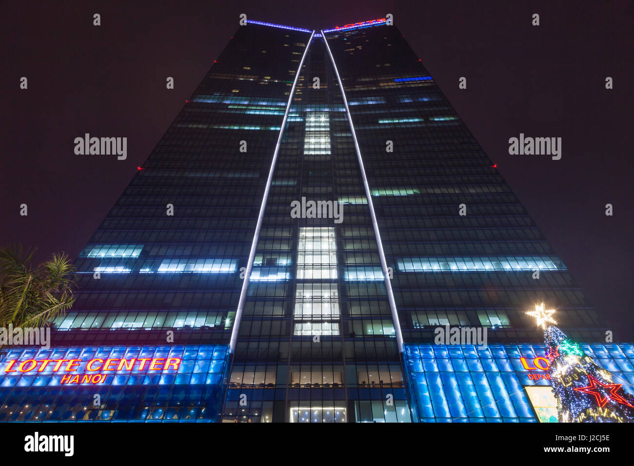 Hanoi lotte center tower hi-res stock photography and images - Alamy